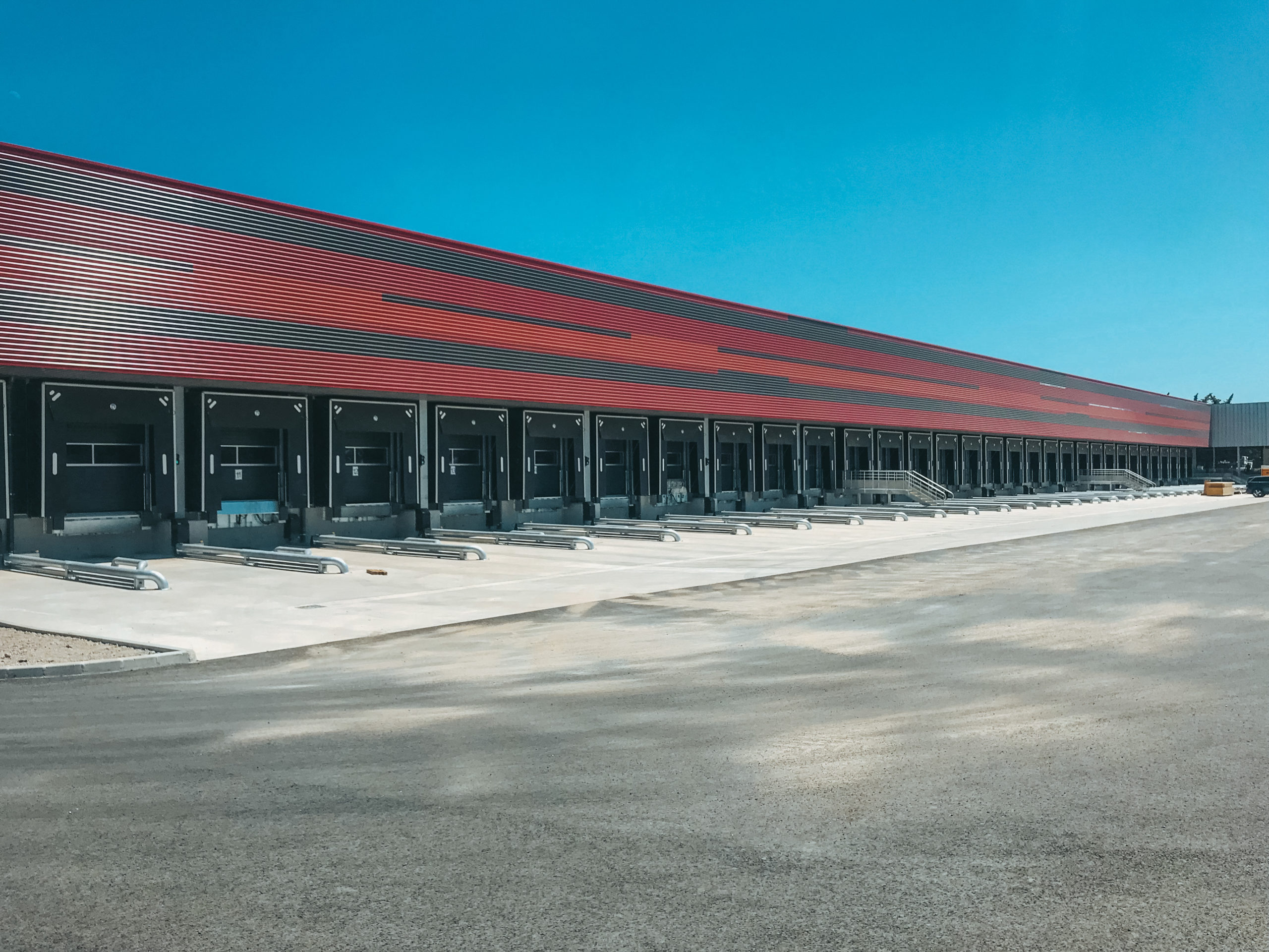 EIE FRANCE - DÉCOUVREZ NOS PONTS DE CHARGEMENT